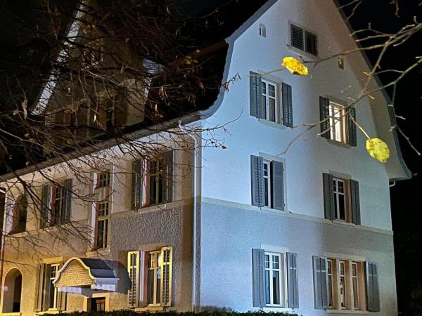1 Bed Flat In Central Zug - Steinhausen