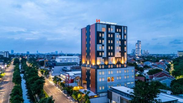 Zest Jemursari By Swiss-belhotel International - Surabaya