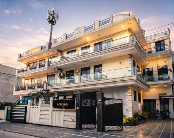 The Crown In Hotel Sector 45 - Gurugram