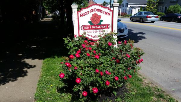 Red Rose Inn Bed And Breakfast - Bardstown, KY