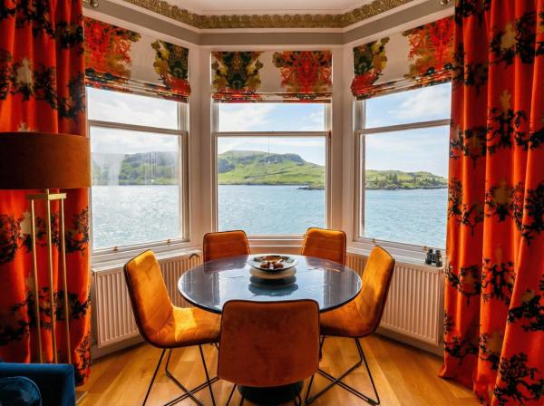 Heather Island View Oban - Loch Nell