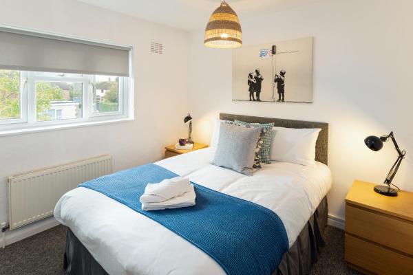 4 Bedroom Contractor Accommodation Near Southmead Hospital Airbus Rolls Royce Filton - Bristol