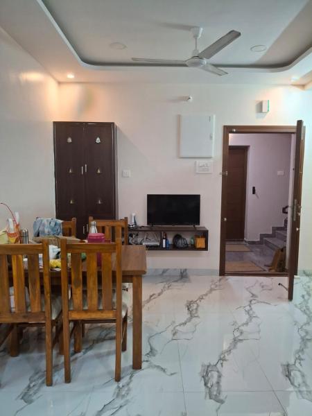 Sumathy Girls Hostel - Chennai