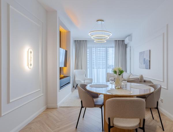 Crystal River Apartment - Free Parking Included - Wrocław