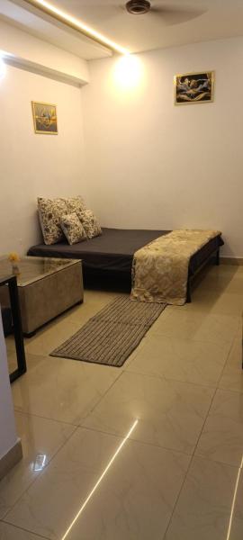 Urban Cozy 2 Bhk - Ghaziabad