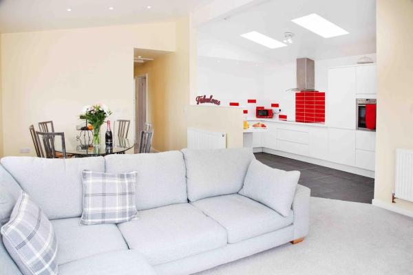 Long Acre Lodge Modern Family Lodge Sleeps 6 Devoncornwall Border - Clovelly