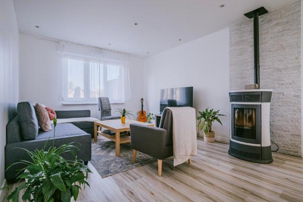 Maison Avec Salle Cinéma, Terrasse, Jardin, Trampoline & Bbq Proche Strasbourg - Strasbourg