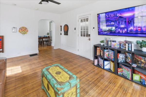 Comfy 1 Bed 1 Bath Near Downtown Indy - Sleeps 4 - Christian Park Indianapolis