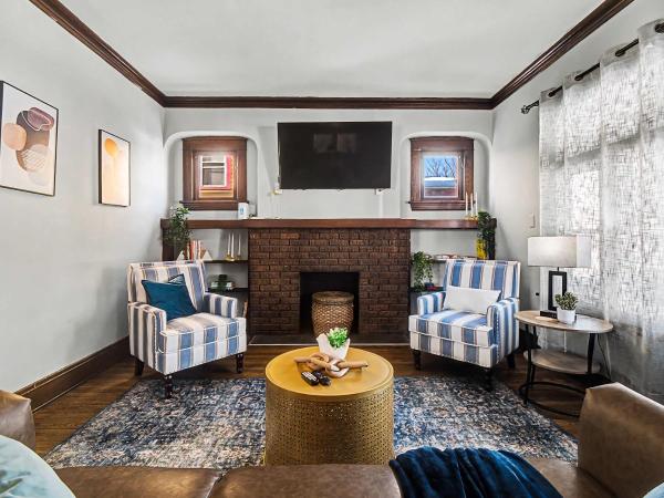 Modern & Cozy 2br Retreat Near West Blvd - Ohio