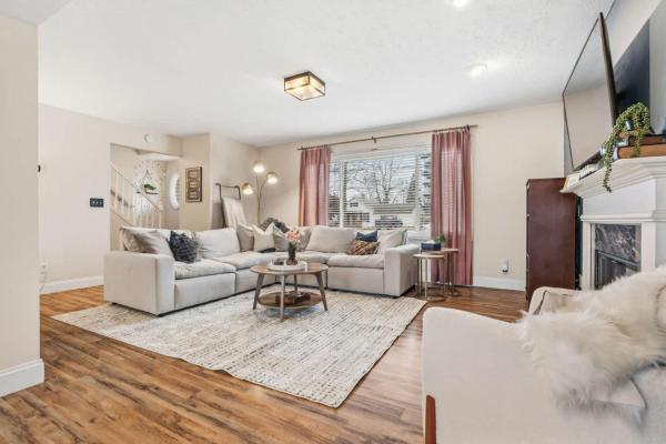 Spacious Northfield 4br Escape Near Cuyahoga Valley - Chagrin Falls, OH