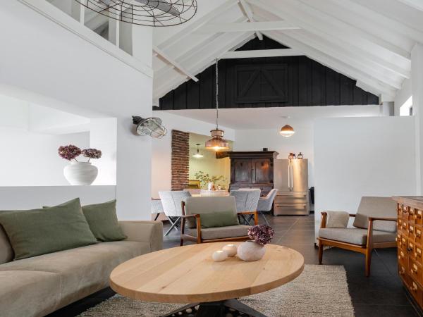 3-bedroom Villa Near The Dunes - Castricum
