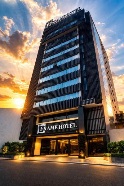 Frame Hotel - Penang Island
