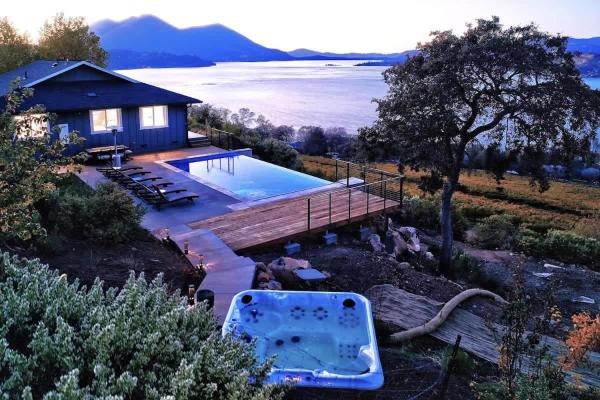 Vineyard Setting With 180 Panoramic Lake Views - Clearlake, CA