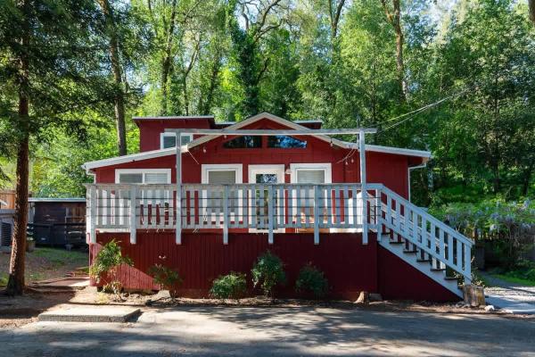 River Retreat - Hot Tub And Tastings Included - Healdsburg, CA
