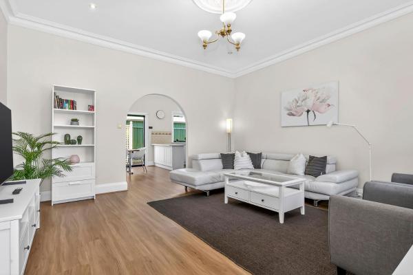 Lovely Villa On The Border Of Prospect - Prospect