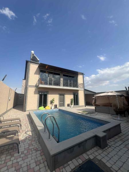 Garik Poghosyan - Jerewan