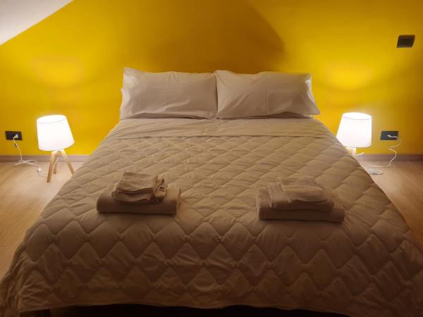 La Suite Del Doge - Suite Privata Con Vasca, Ingresso Indipendente E Cromoterapia - Alessandria