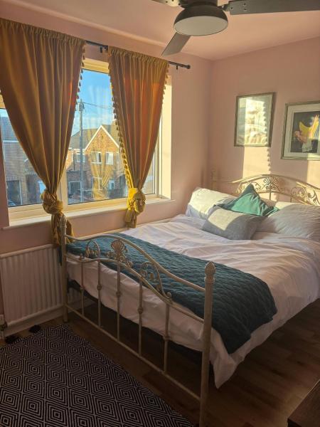 King Bed - Close To Airport City Centre - Newcastle upon Tyne