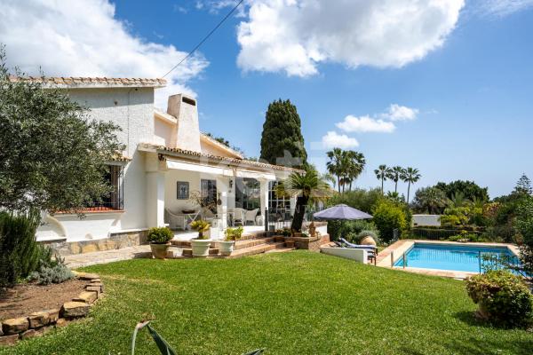 Koti Rentals - Villa Los Geranios - Marbella