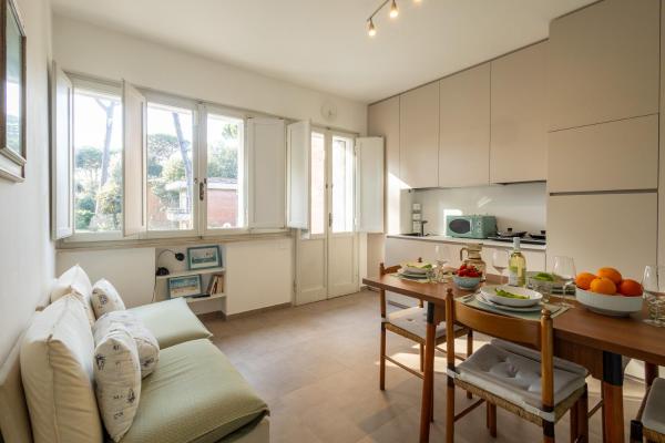 Guesthost - Casa Lilia Lovely Flat In Tirrenia - Livorno