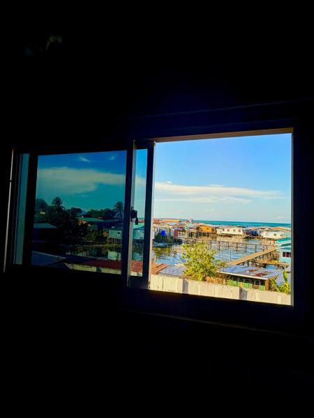 仙本那旅居民宿 - Semporna