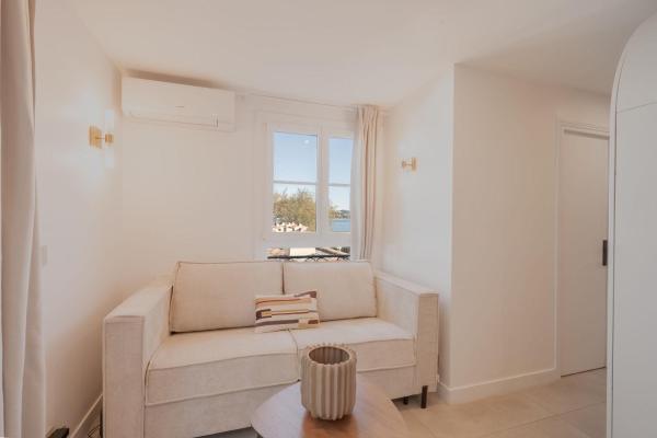 Charming 4-room Studio - Sea View - Saint-Tropez