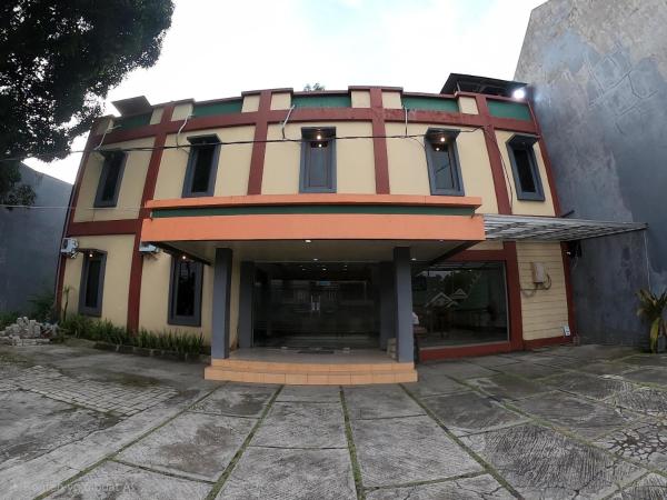 Hotel Mario Parepare - Pare-Pare