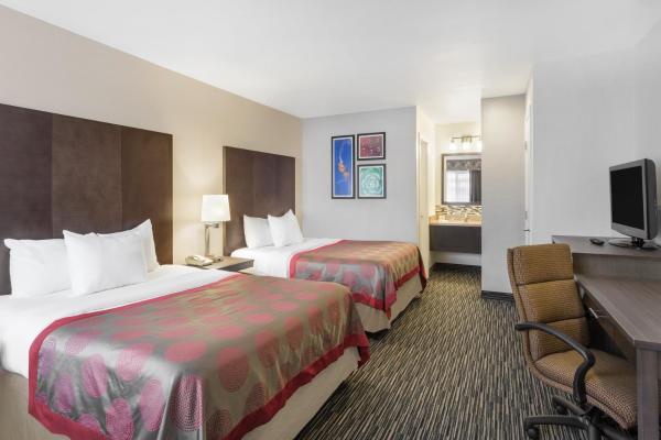 Ramada By Wyndham Monterey - Monterey, CA