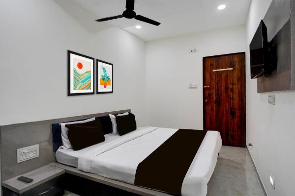 Hotel O Raghukrupa & Guest House - Halol