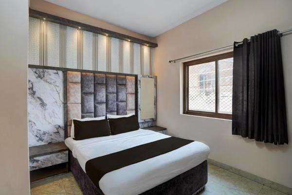 Hotel O Dev Vanshi Palace - Waranasi