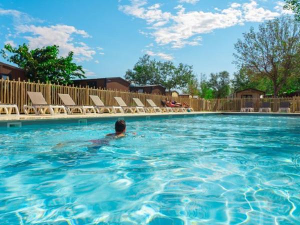 Mobil-home Avec Clim - 4 Pers. - Api-1-52-2192 - Frontignan