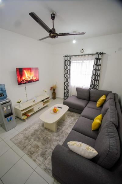 Thulani Bustani Cozy 3 Bedroom Apartment Buxton Point - Kenya