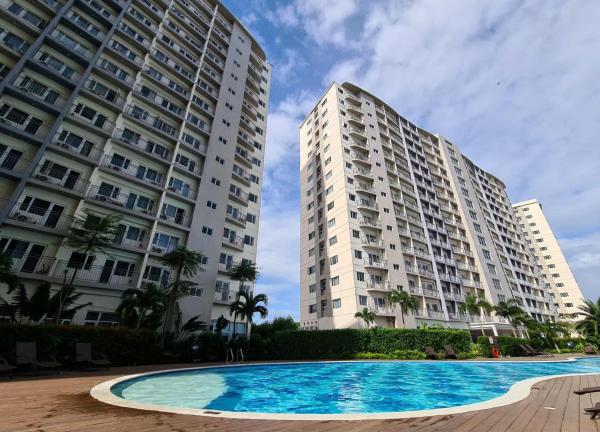 Rosie's Spot At South Residences Las Pinas - Bacoor