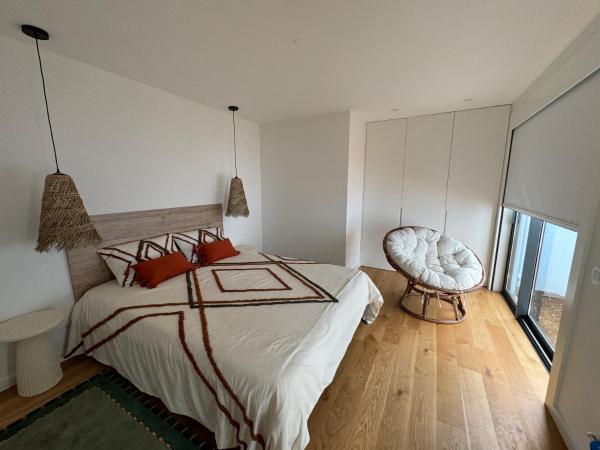 Sea Breeze - Espinho Beach - Arrifana