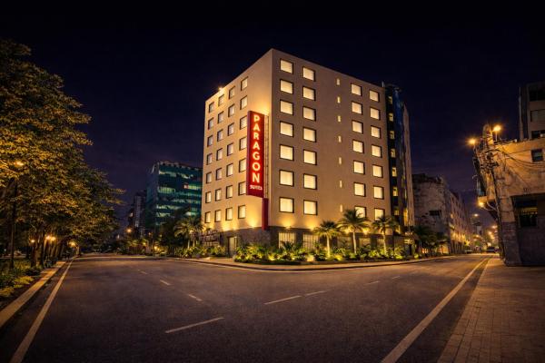 Hotel Paragon Suites Near Delhi Airport - New Delhi