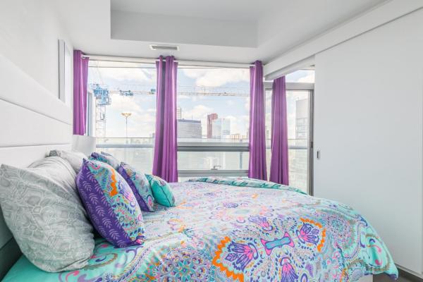 50 Floor 1 Bedroom Condo In The Heart Of Downtown Toronto - Toronto