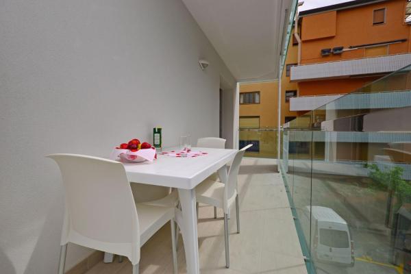 Your Home Away From Home With Pool - Lignano Sabbiadoro