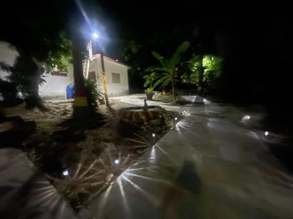 Inez Roots Backpackers Hostel - Montego Bay