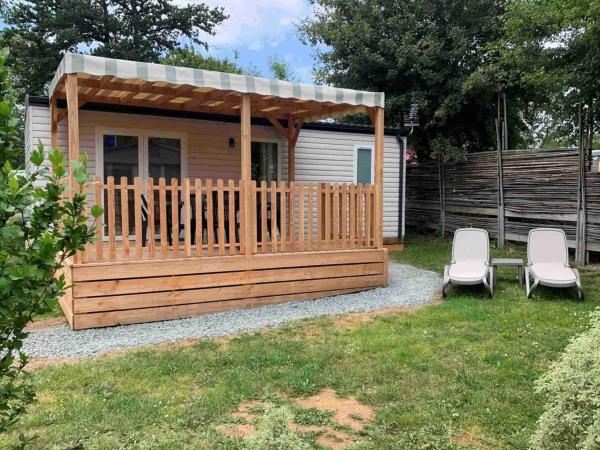 Mobil Home Avec Terrasse - 4 Pers. - Api-1-52-2122 - Deux-Sèvres