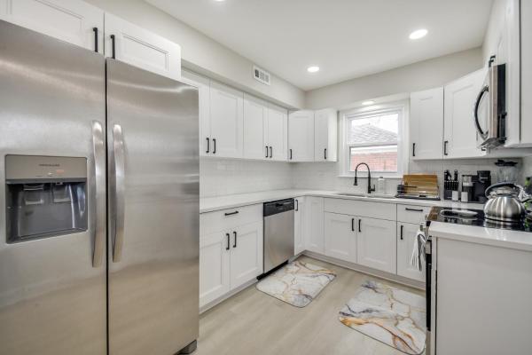 Near Waterfront! Retreat 6 Mi To Hampton Coliseum - Newport News, VA