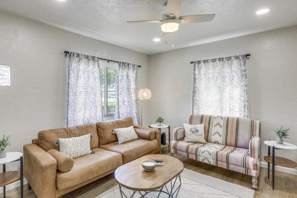 Quiet Yuma Retreat W/ Hot Tub & Spacious Backyard - Paradise Casino