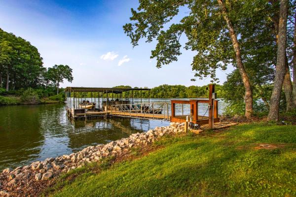 Bring Your Boat! Waterfront Stay On Tims Ford Lake - Estill Springs, TN