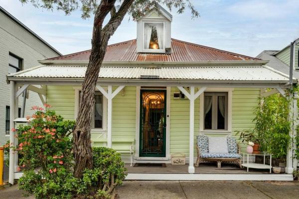 The Chelsea Cottage Alfresco Living East Redfern - Manly