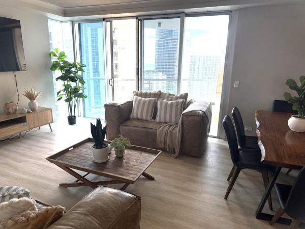 Skyline Towers Central - Surfers Paradise