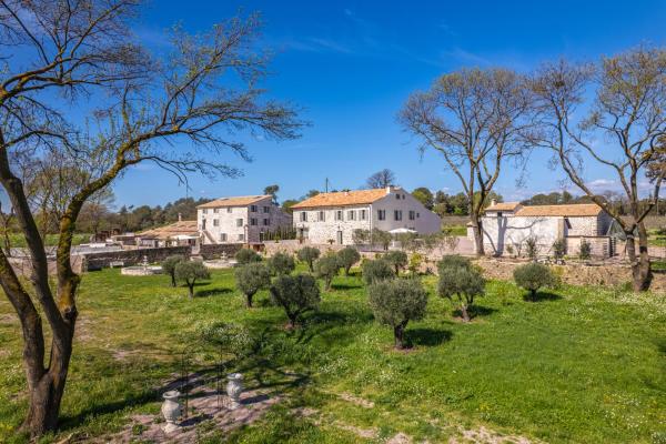 Domaine Les Terres Du Soleil - Draguignan