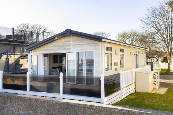 Sea View - Bournemouth