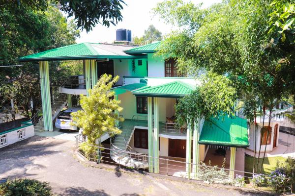 Kandy Downtown Villa Monza - Kandy