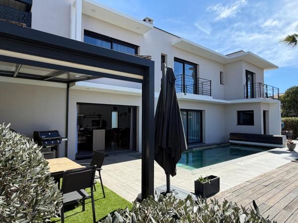 Magnifique Villa Moderne à 10 Minutes Des Plages - Antibes