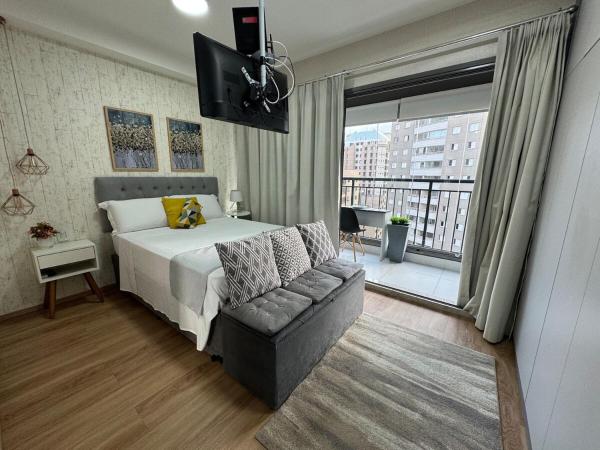Apartamento Em Moema Ao Lado Do Metrô Com Vista - Eldorado, Brasil