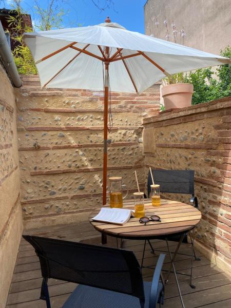 Le Home Du Tigre, Une Adresse De Charme Avec Terrasse Et Jardin Secret, Au Cœur De Toulouse - Blagnac